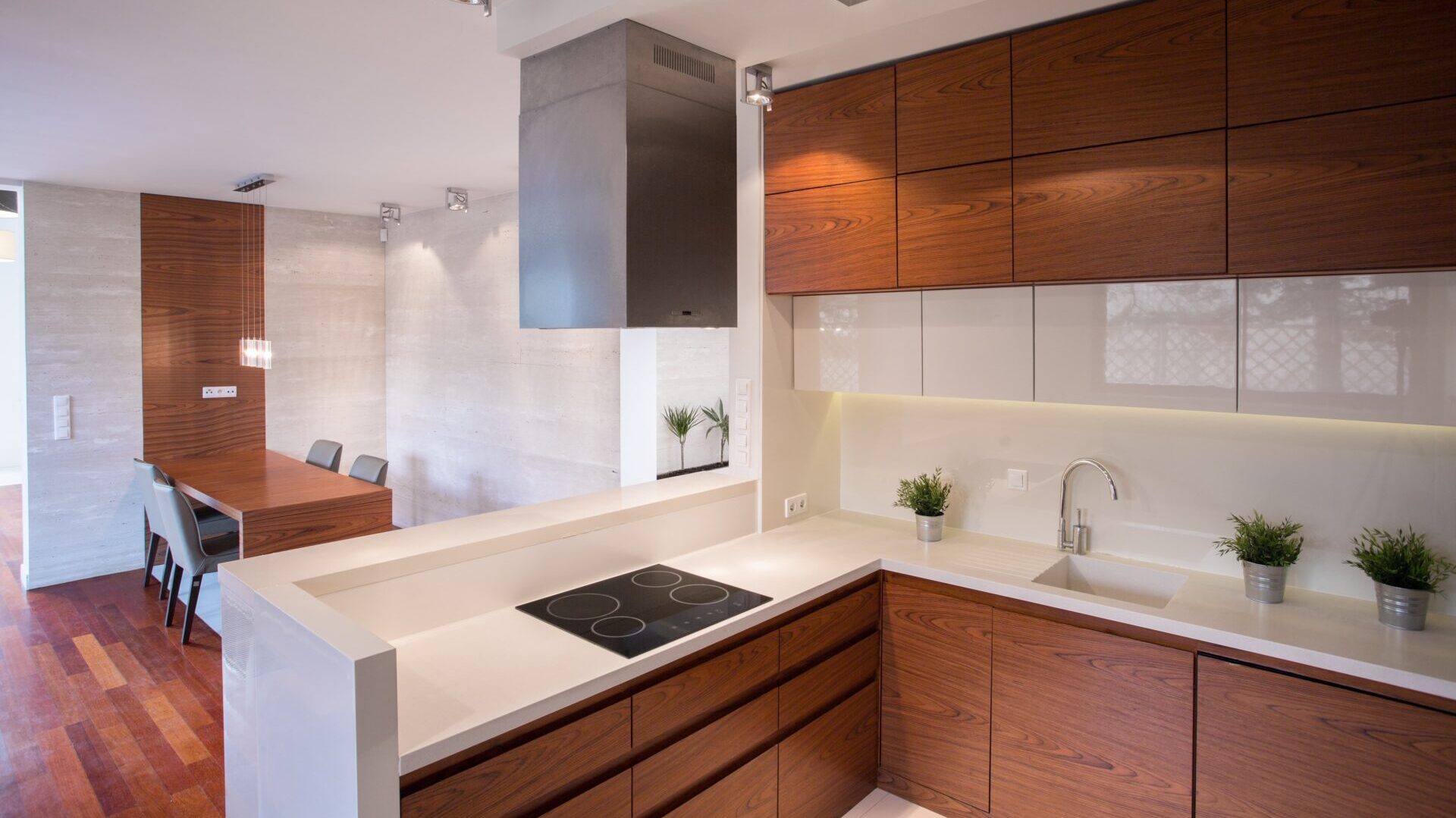 MOK | オーダーキッチンをデザインと価格でかなえるメーカー